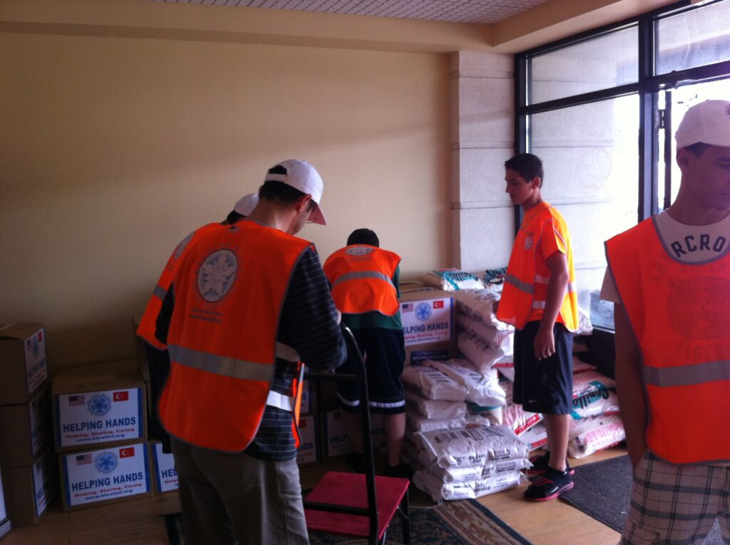 400 Food Packages to Refugee Families - Embrace Relief Foundation